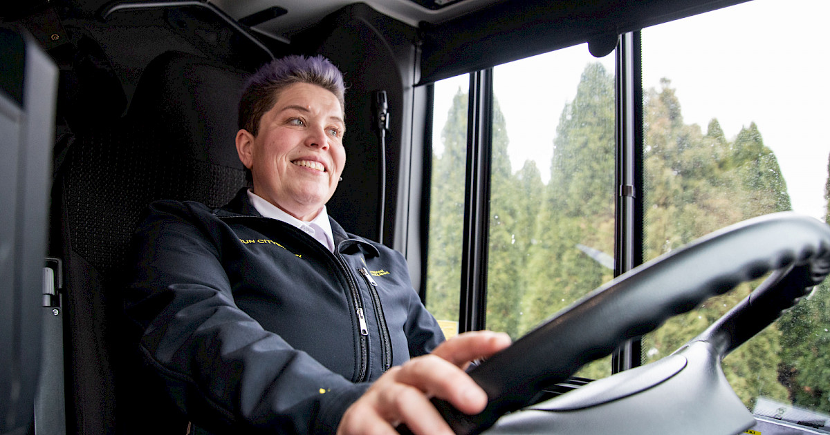 ”Ajaminen on se, mistä pidän” – Taijan Niemen ihan tavallinen työpäivä ...